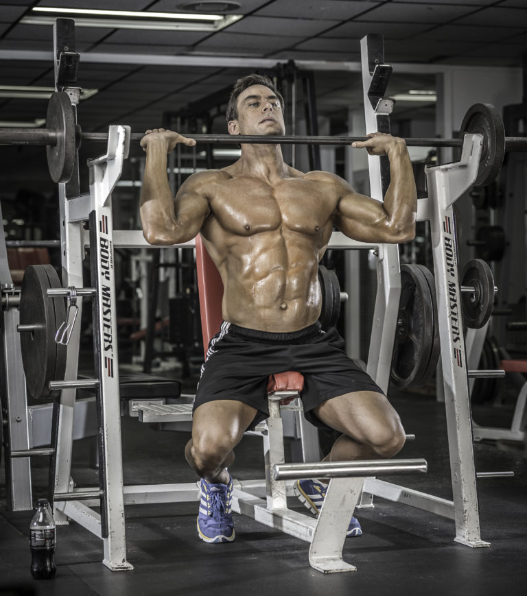 How to Build Massive Shoulders - Online bodybuilding programs